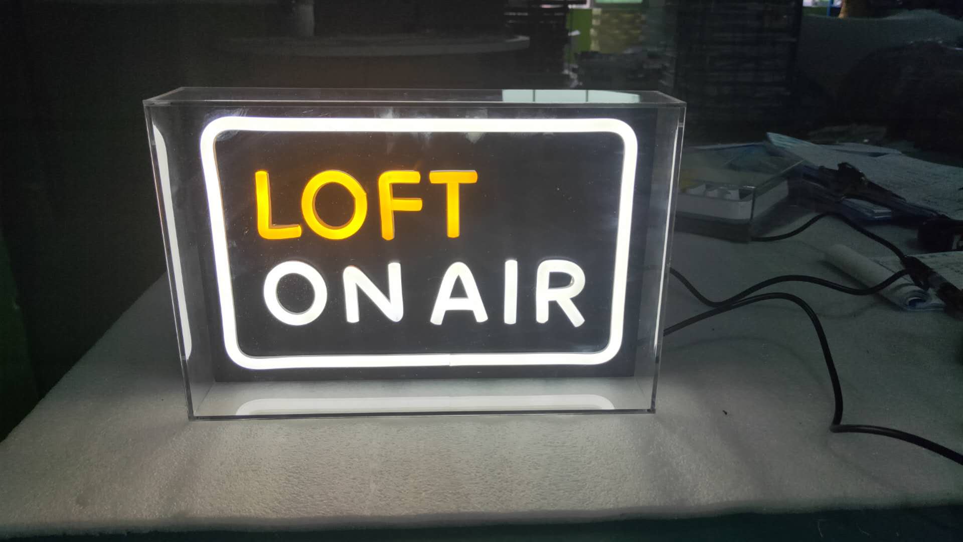 LOFT LEDサイン | INAZMA Inc.